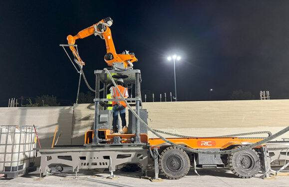 Giant Construction 3D Printer Can Build 3-Story Structures - 3D Printing